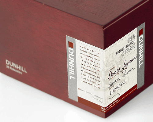 Dunhill Signed Range Toro - Gusto Tabacco